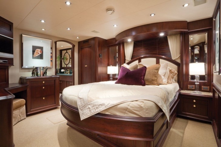 SEA DREAMS Yacht Charter Details, Northcoast Yachts | CHARTERWORLD ...